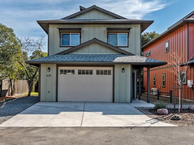 629 Myron St, Ukiah, CA 95482