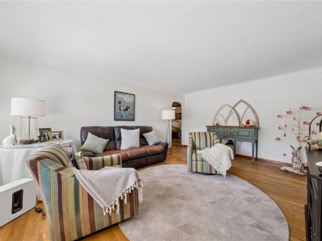 629 Sandy Hill