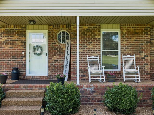 629 Shelley Dr