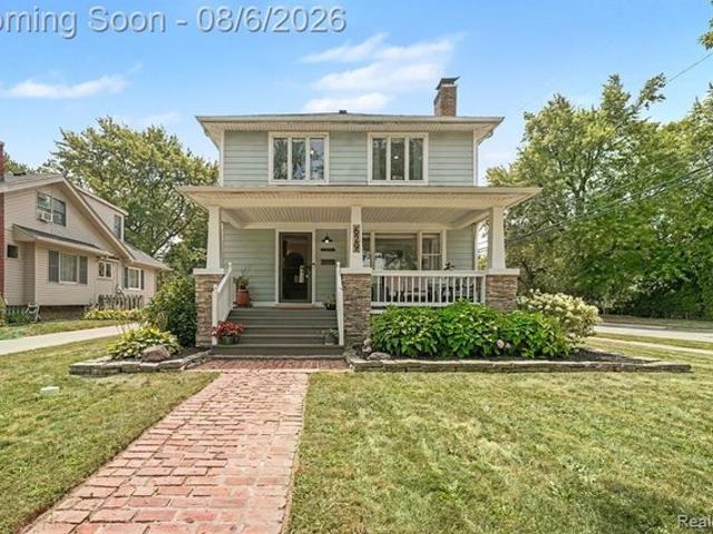 629 W Houstonia Ave, Royal Oak, MI 48073