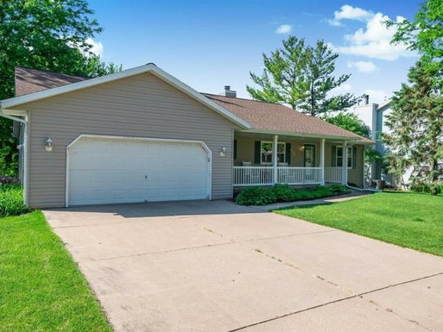 629 W Mohawk Trl, DeForest, WI 53532
