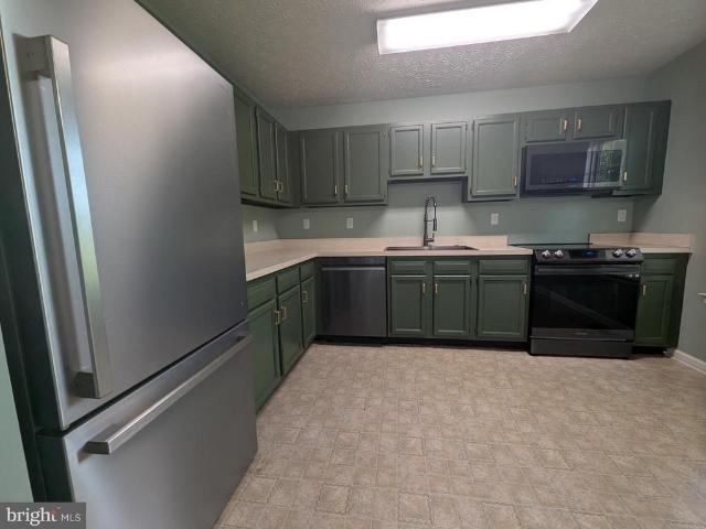 629 Tripp Creek Court