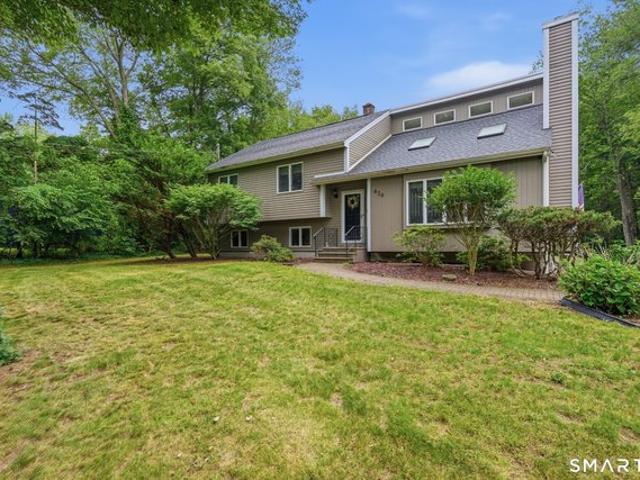 629 Voluntown Rd, Griswold, CT 06351