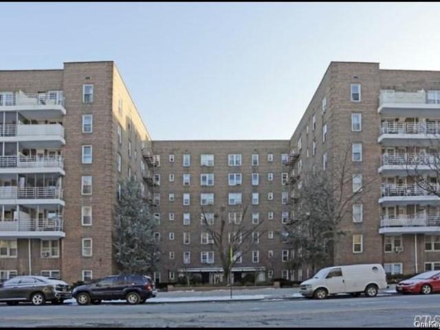 62 59 th Street, Unit 6E | Compass