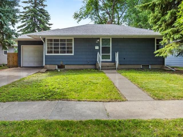 62 18th Ave N, Fargo, ND 58102