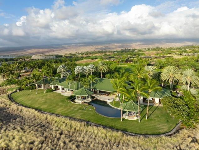 62 3680 Kiekiena Pl, Kamuela, HI 96743