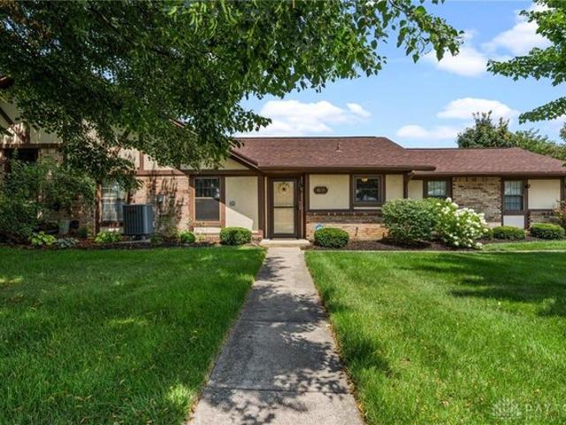 62 Tamarack Trl, Springboro, OH 45066