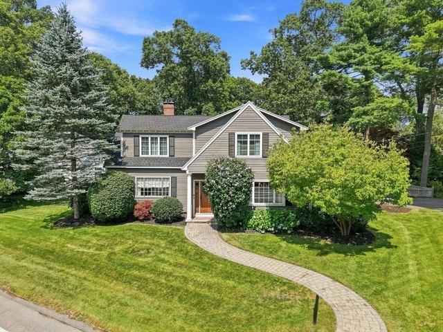 62 Walnut Rd, Hamilton, MA 01982