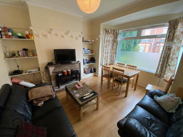62 Wellesley Avenue, Belfast, BT9 6DH