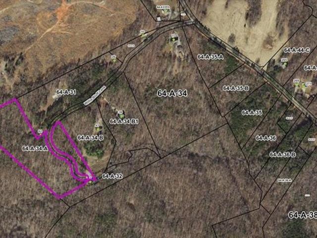 62 Willis Bluff Ln, Cumberland, VA 23040