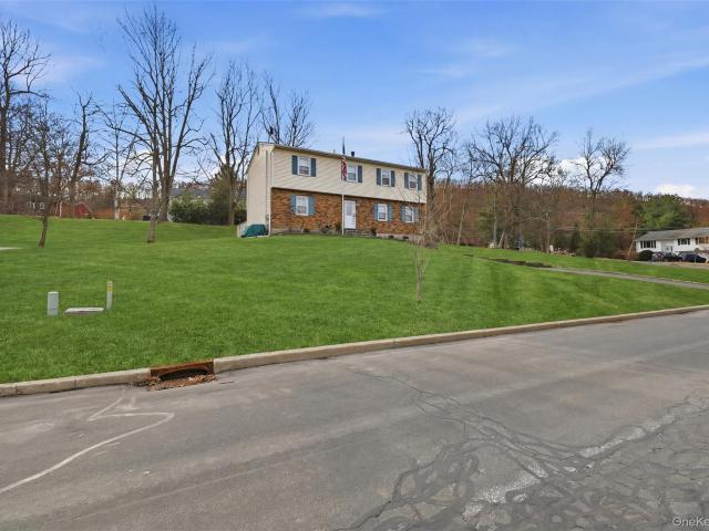 62 Woodland Road