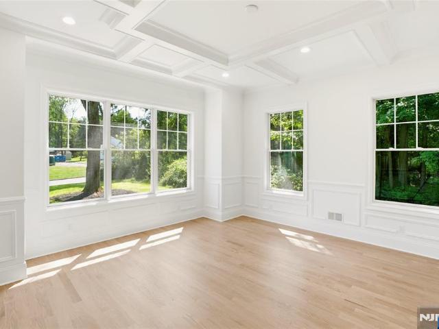 62 Wynnewood Road