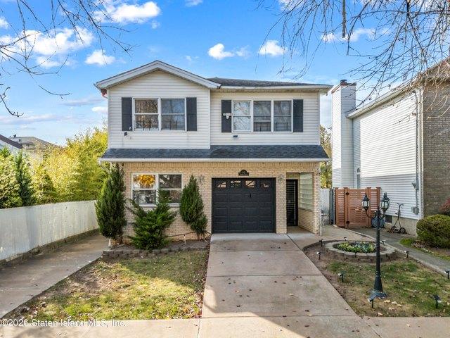 62 Bennett Pl, Staten Island, NY 10312