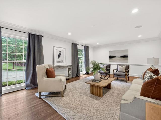 62 Blackland Road NW