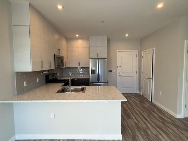 62 Broadway # 303