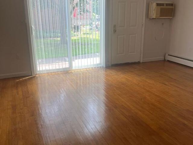 62 BT LLC. 2 Bedroom Apartment for Rent at 367 Broadview Ter, Hartford, CT 06106 Behind the Rocks