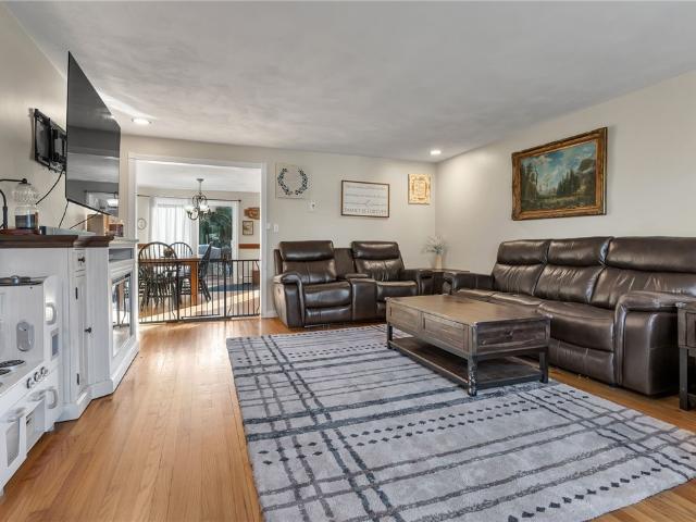 62 Canonchet Trail