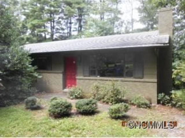 62 Cherry St, Arden, NC 28704