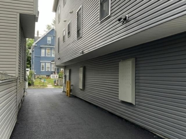 62 Columbia Ave