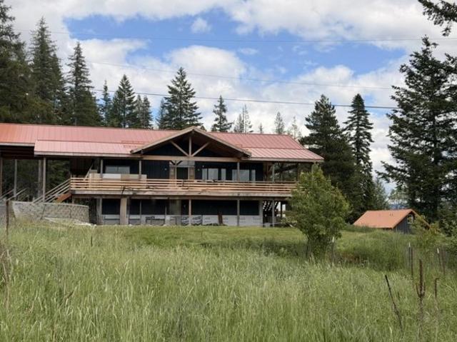 62 Country Ln, Newport, WA 99156