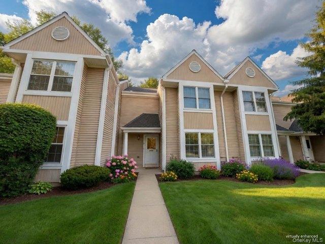 62 Creekside Cir, Spring Valley, NY 10977