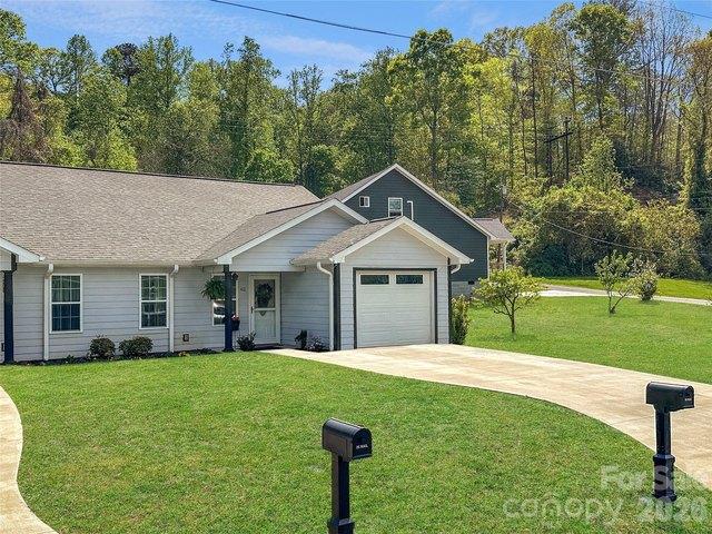 62 E Glenview St, Marion, NC 28752