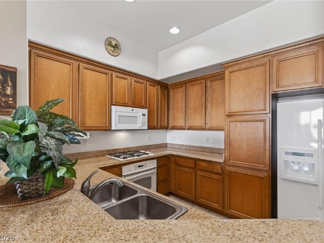 62 E Serene Ave, Unit 324, Las Vegas, NV 89123 | MLS #2769