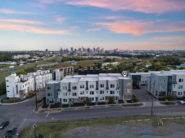 62 Fern Ave, Nashville, TN 37207 | MLS #3182 | Compass