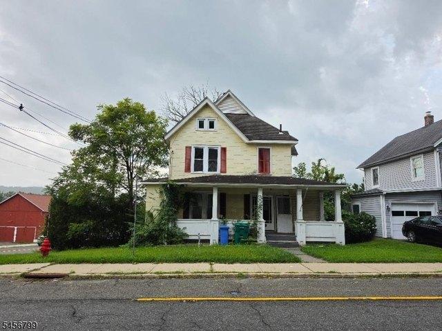 62 Hamburg Ave, Sussex, NJ 07461