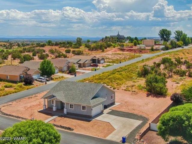 62 Hillcrest Dr, Snowflake, AZ 85937