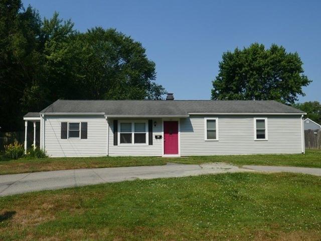 62 Homeland Dr, Whitman, MA 02382