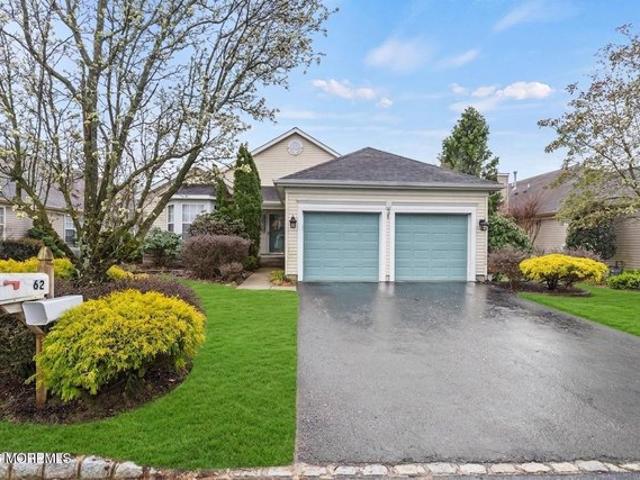62 Ivy Hill Rd, Lakewood, NJ 08701