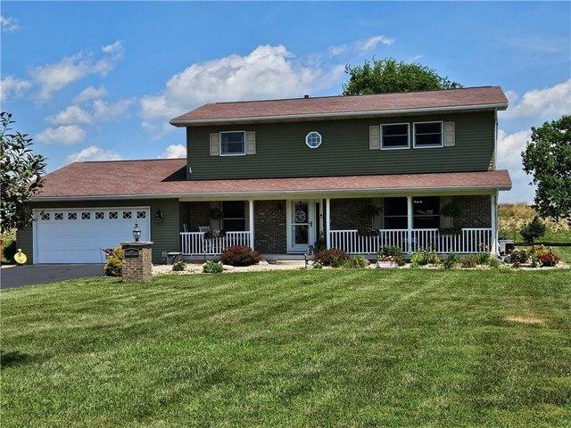 62 Lakeside Villa, Sullivan, IL 61951
