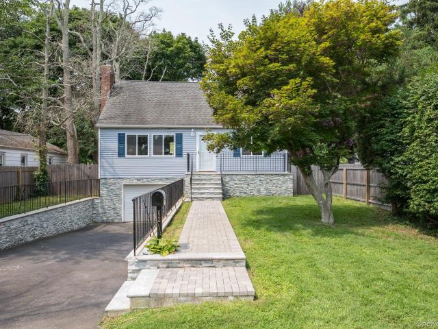 62 Lincoln Avenue