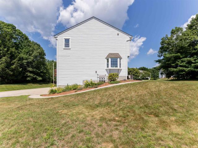 62 Lochmere Lane