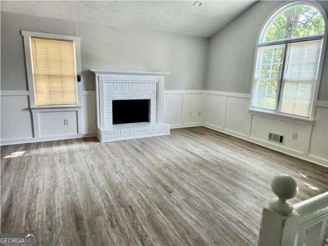 62 Loxley Court