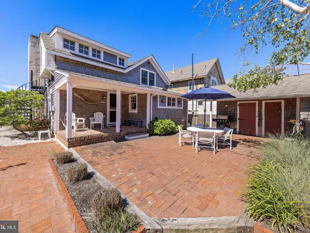62 Maiden Lane