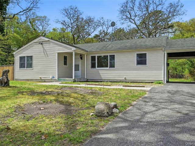 62 Margaret Dr, Coram, NY 11727 | MLS #988095 | Compass