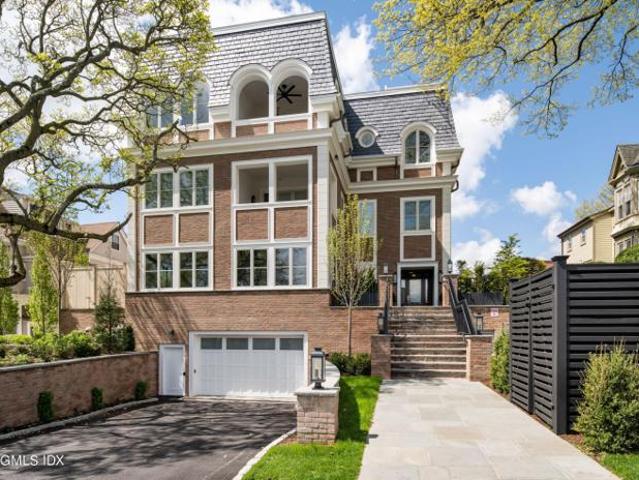 62 Mason St #1W, Greenwich, CT 06830