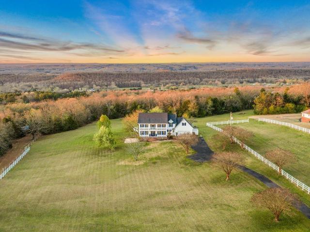 62 Mill Creek Dr, Greenbrier, AR