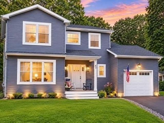 62 Mill Dr, Mastic Beach, NY 11951