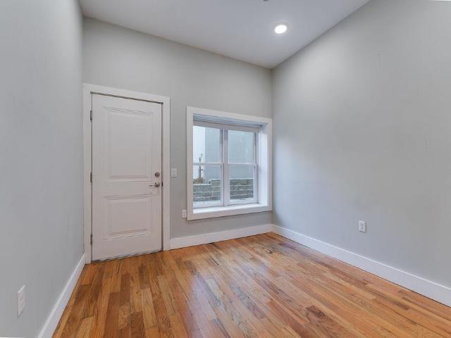 62 Newkirk St # 1B