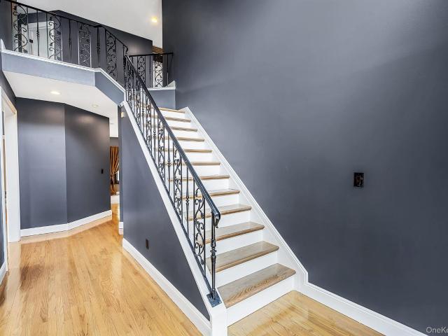 62 Oceanview Boulevard