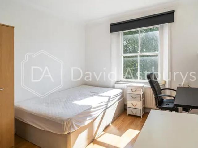 62 Oakley Square, Camden Town, NW1 1NB, United Kingdom | 3 bed house for rent #167524311 | Rentberry