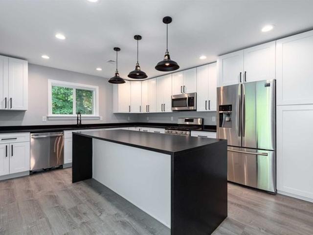 62 Old Sylvan Lake Rd, Hopewell Junction, NY 12533