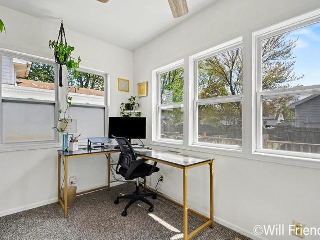 62 Oneida St SW, Grand Rapids, MI 49548