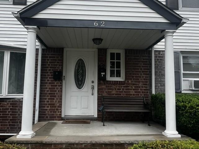 62 Reid Avenue