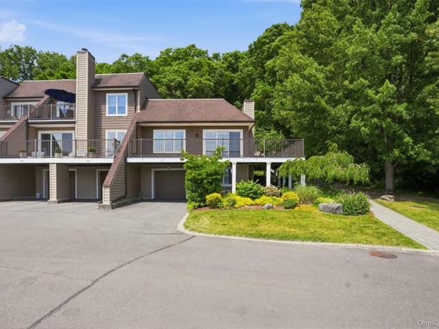 62 Riverview Mary Powell, Port Ewen, NY 12429