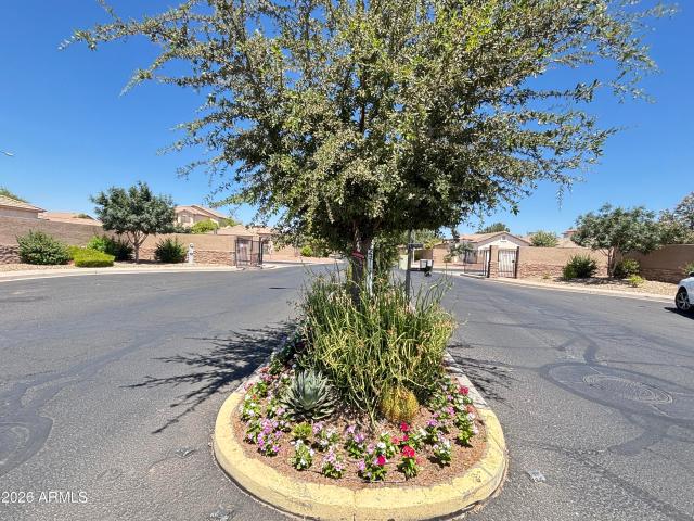 62 S Valencia Place