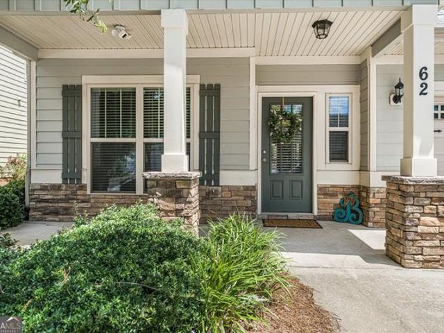 62 Seabiscuit Ct, Newnan, GA 30263